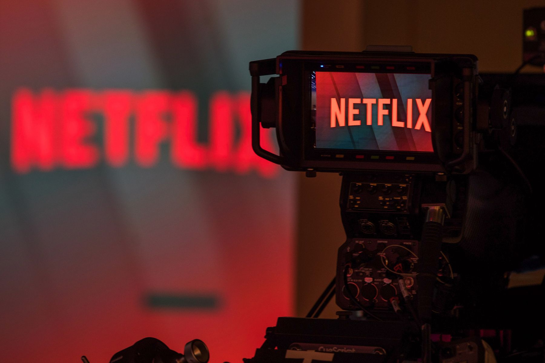 Netflix, Welcome to Ratings Hell - Cross Screen Media